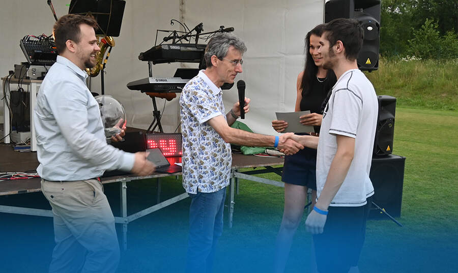 Skvělá zábava na "Grilovačce" - PBS